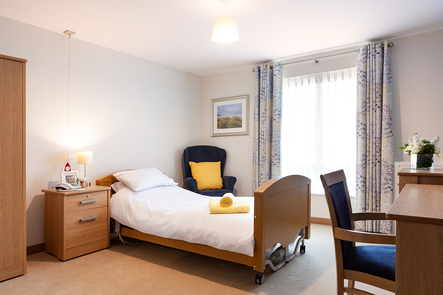 How respite care helps ease the transition to a care home - Fairfield ...